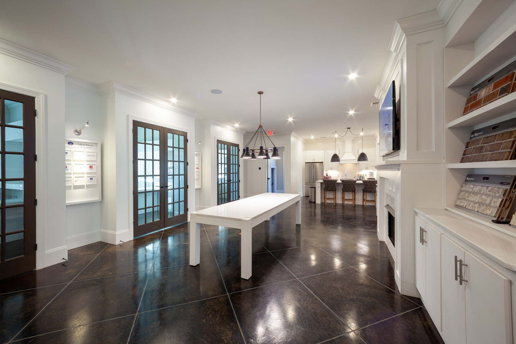 Harris Doyle Showroom | Method-1 Interiors