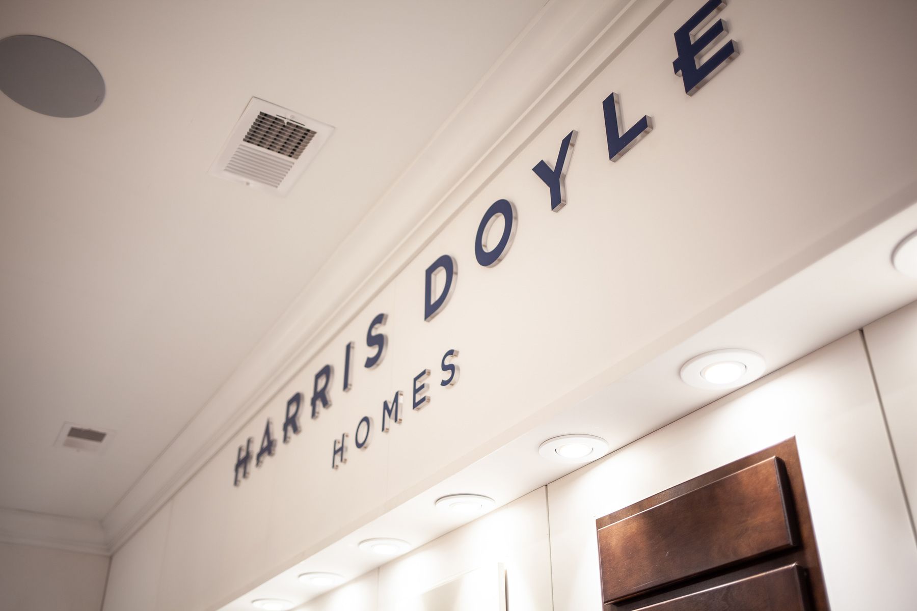 Harris Doyle Showroom | Method-1 Interiors